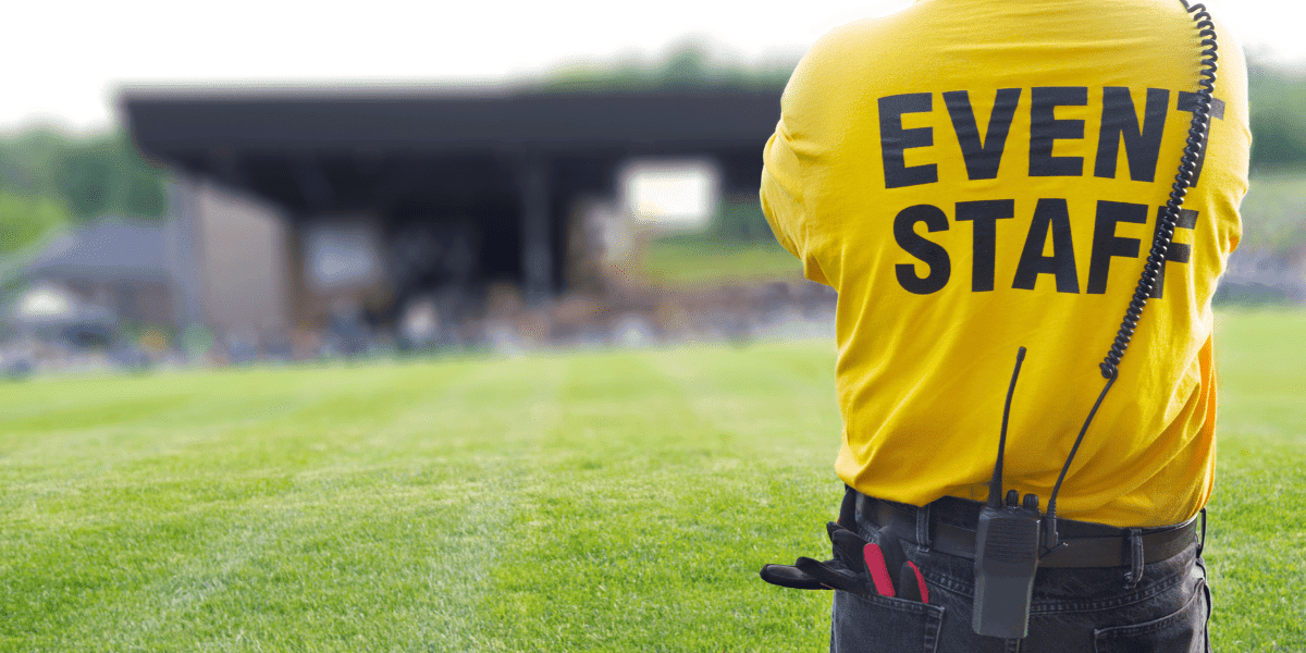 11 Summer Seasonal Jobs Ideal for Road Travelers